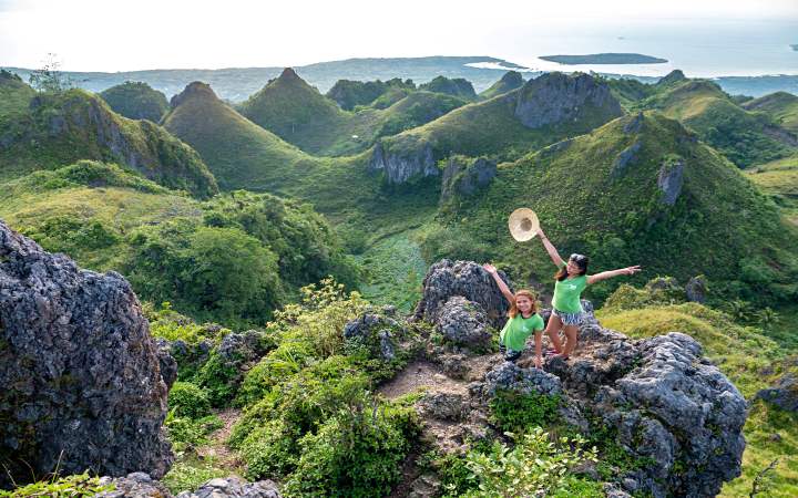 Rakso Travel - CEBU ADVENTURE TRIO: CITY SIGHTS, CANYONS & PEAKS
